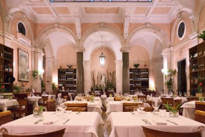The 16 Best Restaurants in Rome for Special Occasions | RomeList